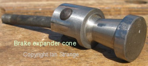 AC 2 LITRE SALOON - Rear Mechanical Brakes Overhaul